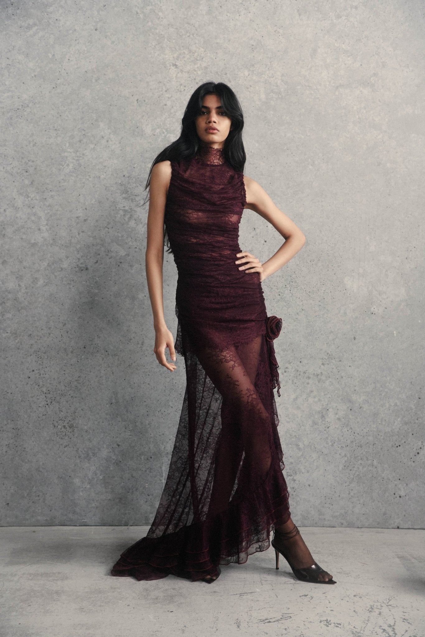 AUSTERE MAXI DRESS IN MAROON LACE – DE LA VALI OFFICIAL