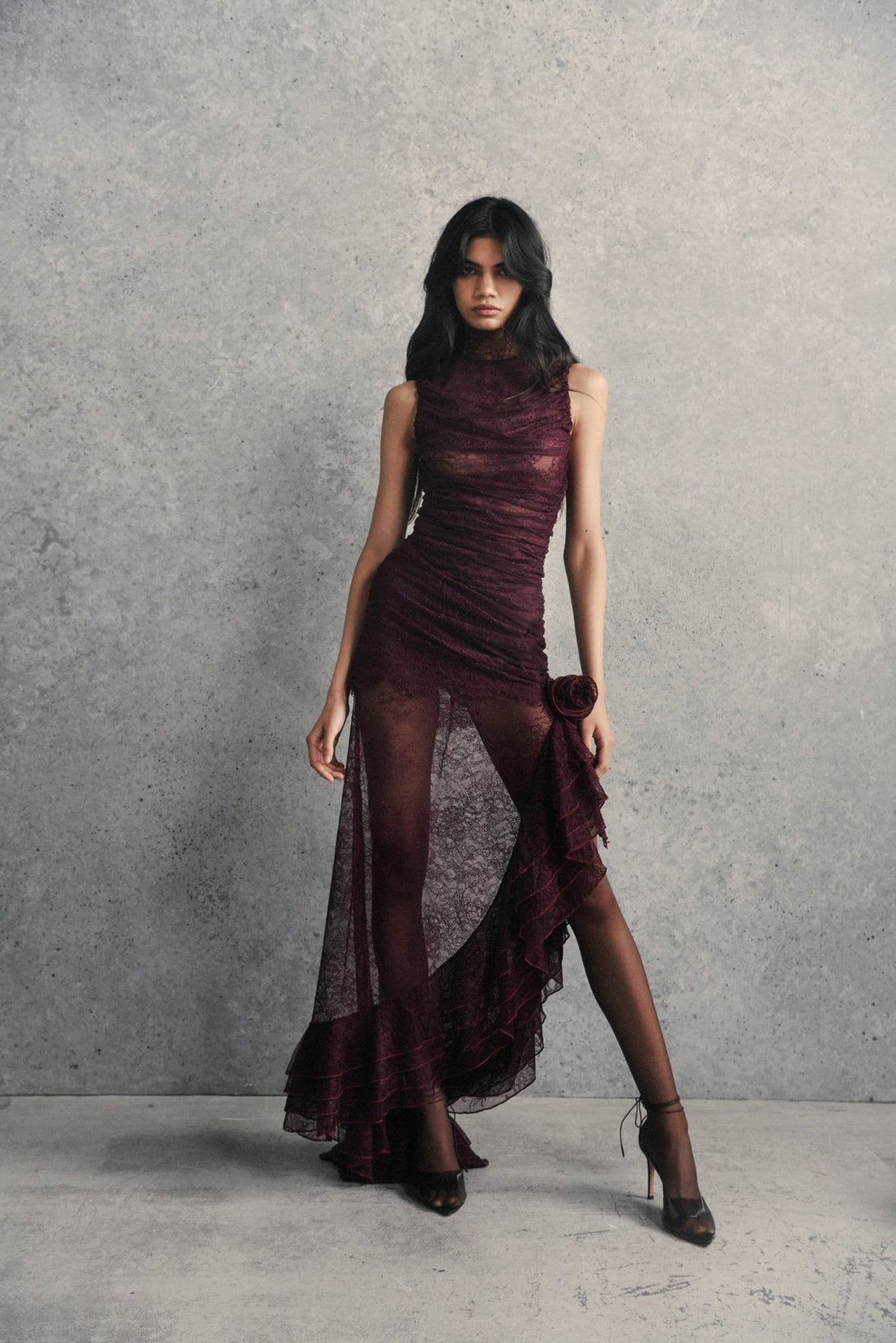 AUSTERE MAXI DRESS IN MAROON LACE – DE LA VALI OFFICIAL