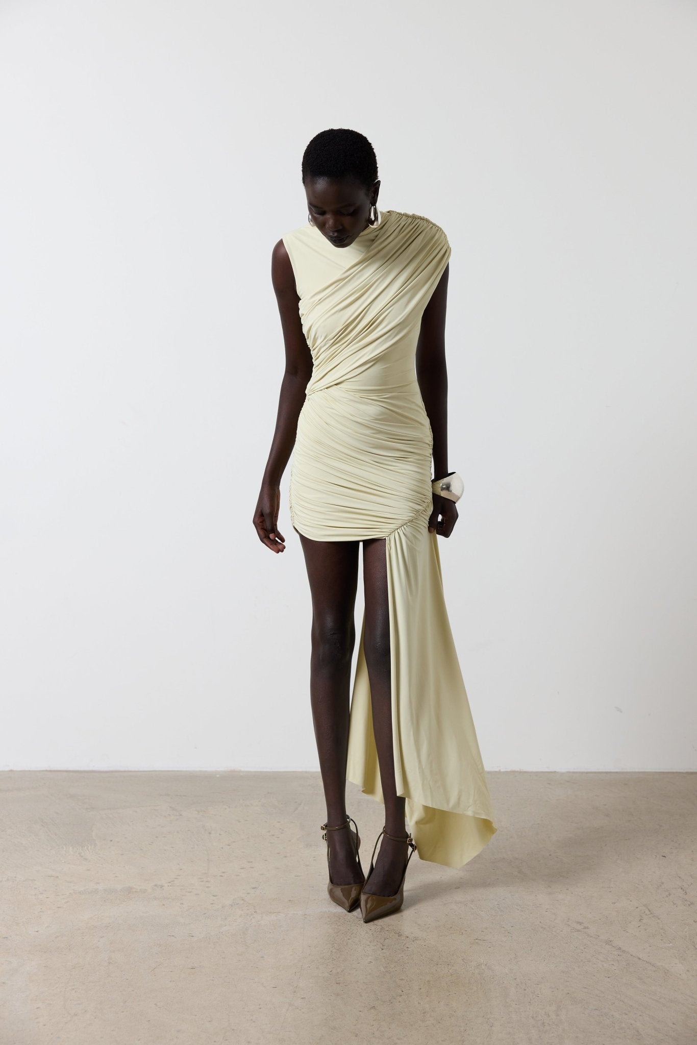 RAVENNA MINI DRESS IN BUTTERCREAM SPANDEX JERSEY – DE LA VALI OFFICIAL