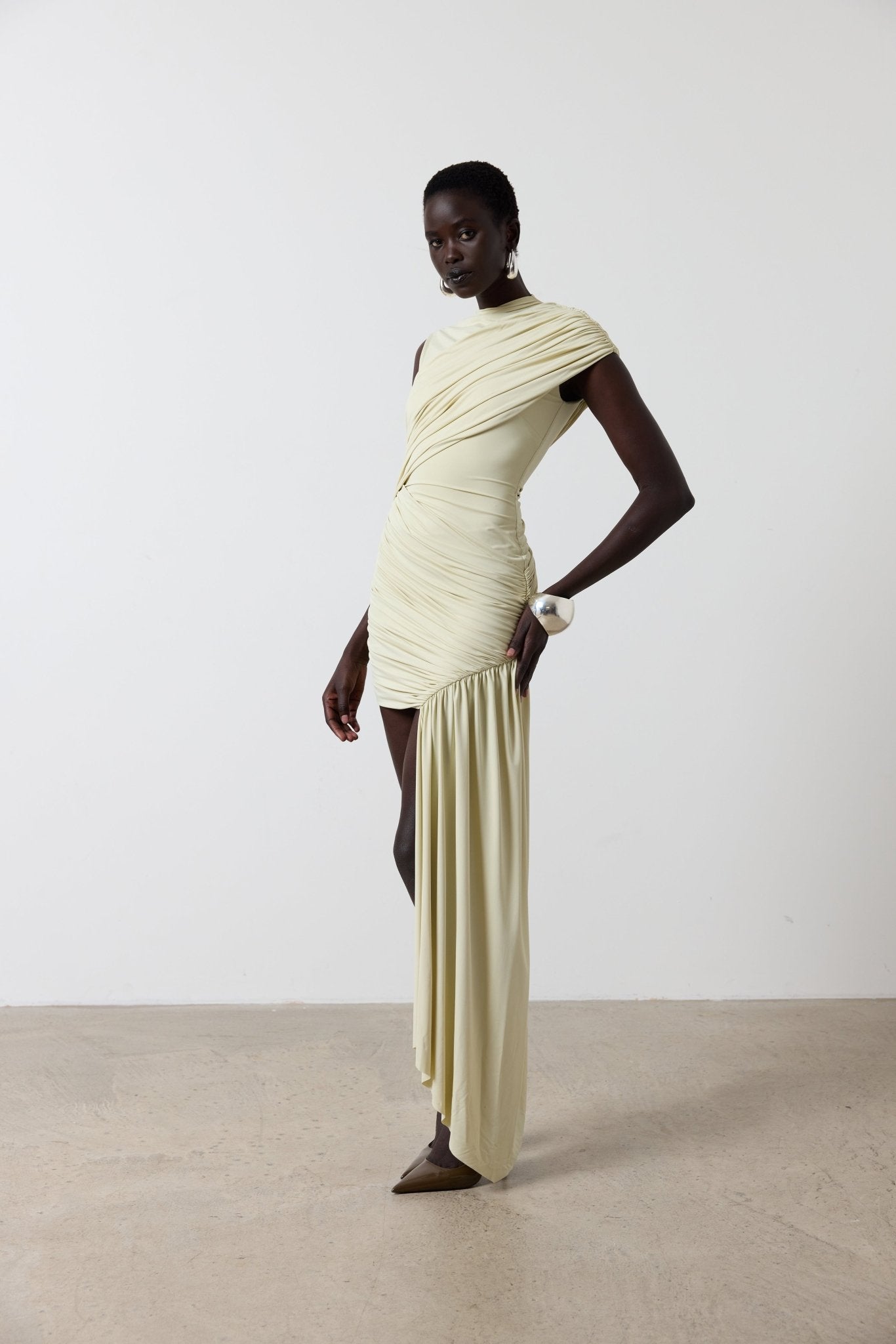 RAVENNA MINI DRESS IN BUTTERCREAM SPANDEX JERSEY – DE LA VALI OFFICIAL